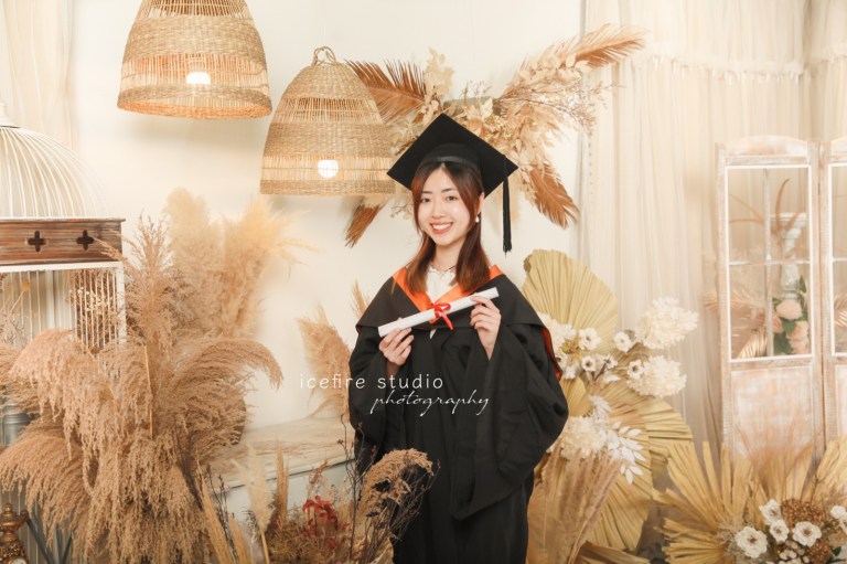 Graduation photos studio in Hong Kong – Icefire Studio